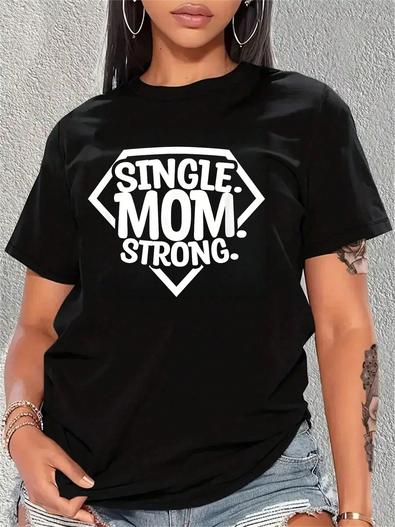 Empowering Single Mom Strong Graphic Tee, Inspirational Women's Black ...