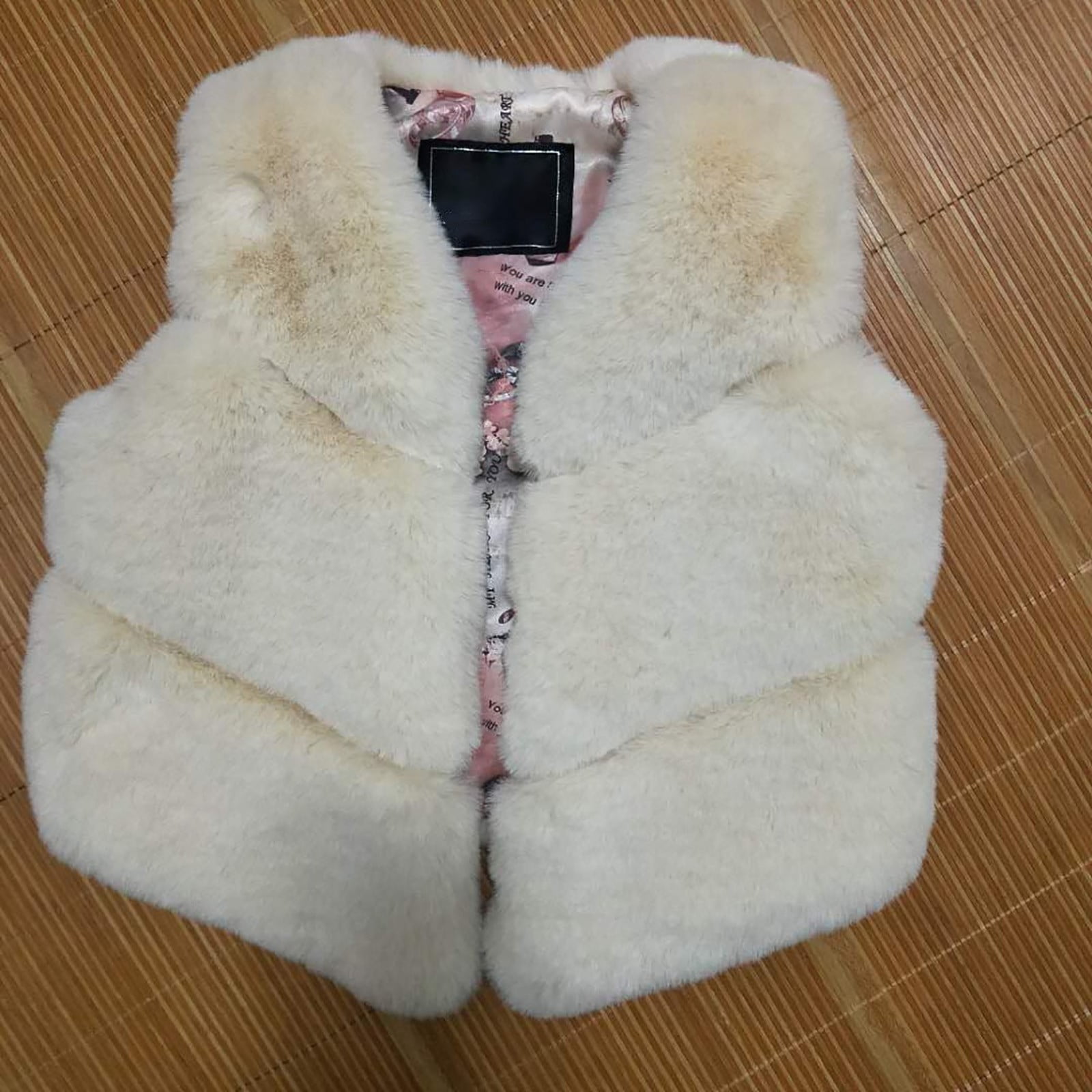 EnJoCho Girls Fa𝗎x F𝗎r Vest Sleeveless Fuzzy Jacket Fleec𝖾 Winter Warm ...