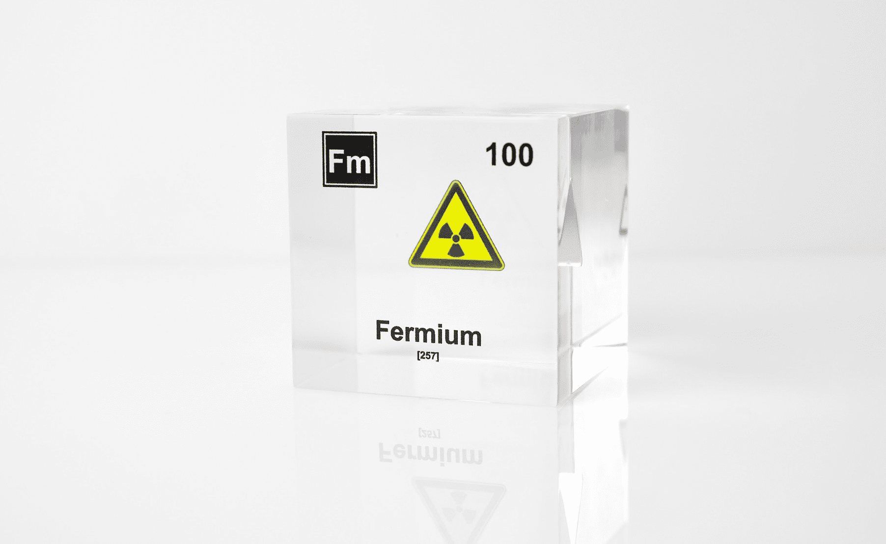 Engineered Labs Educational Fermium Element Cube Display Clear Acrylic ...
