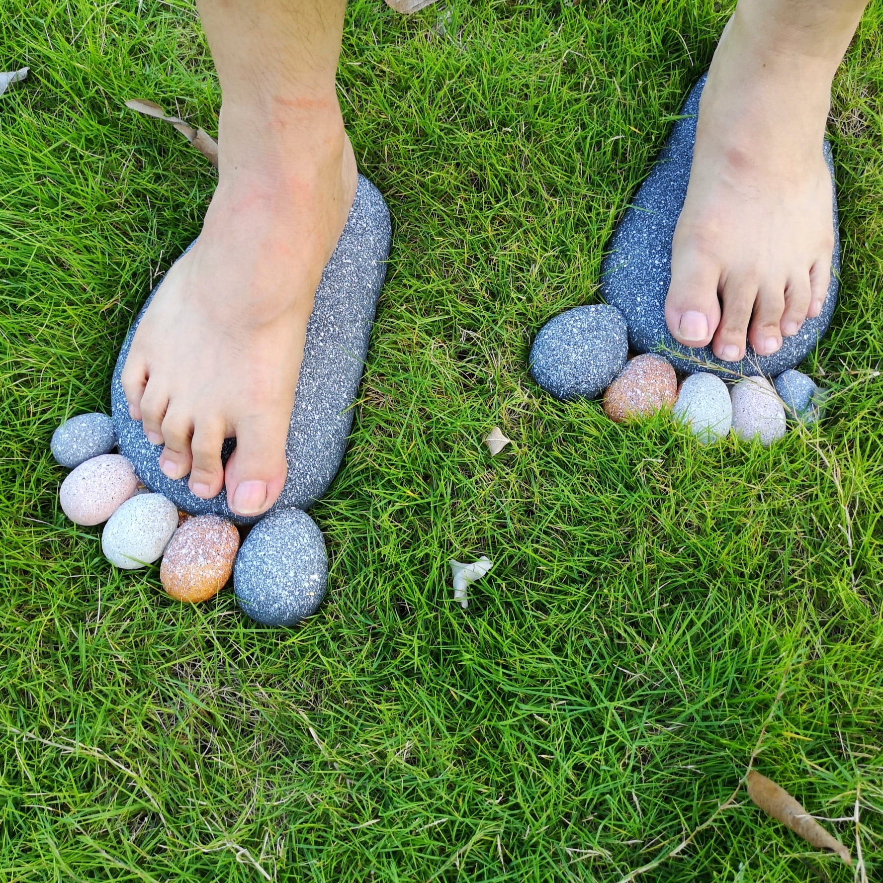 Epoxy resin Footprint Garden Stepping Stones Set of 2 , Outdoor ...