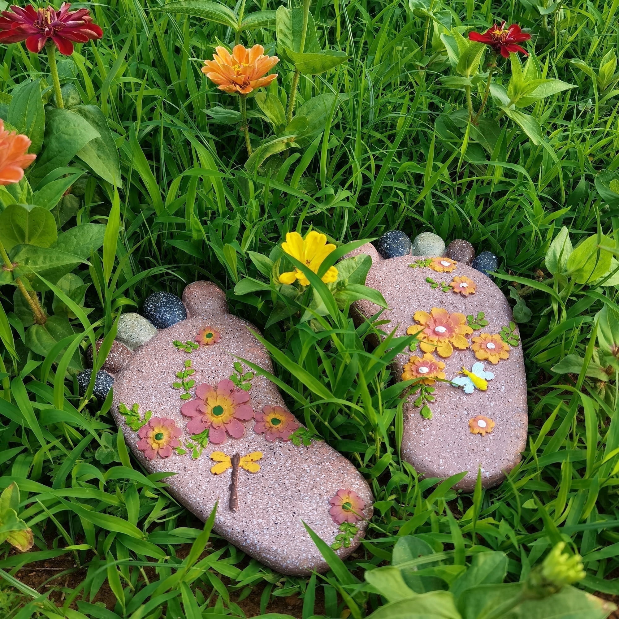 Epoxy Resin Outdoor Decorative Stepping Stones Set of 2 - Walmart.com