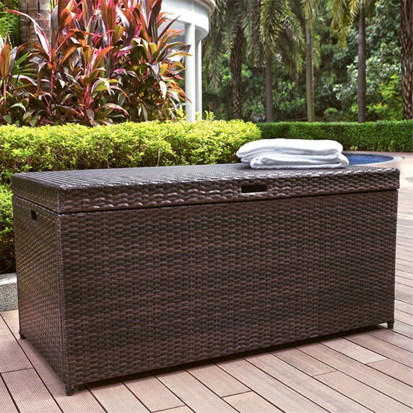 Ergodes Palm Harbor Outdoor Wicker Storage Chest - Spacious & Versatile ...