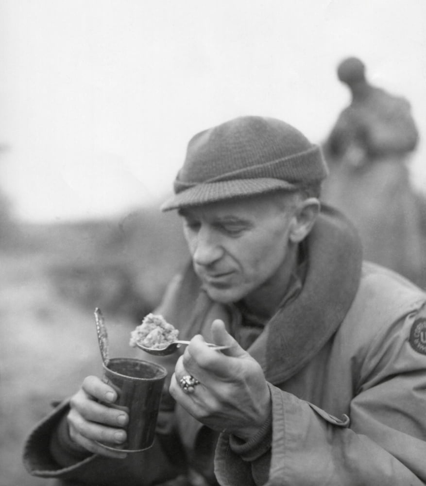 Ernie Pyle History (24 x 36) - Walmart.com