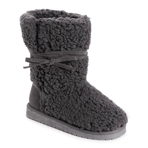 Essentials by MUK LUKS Women's Clementine Winter Boots - Walmart.com