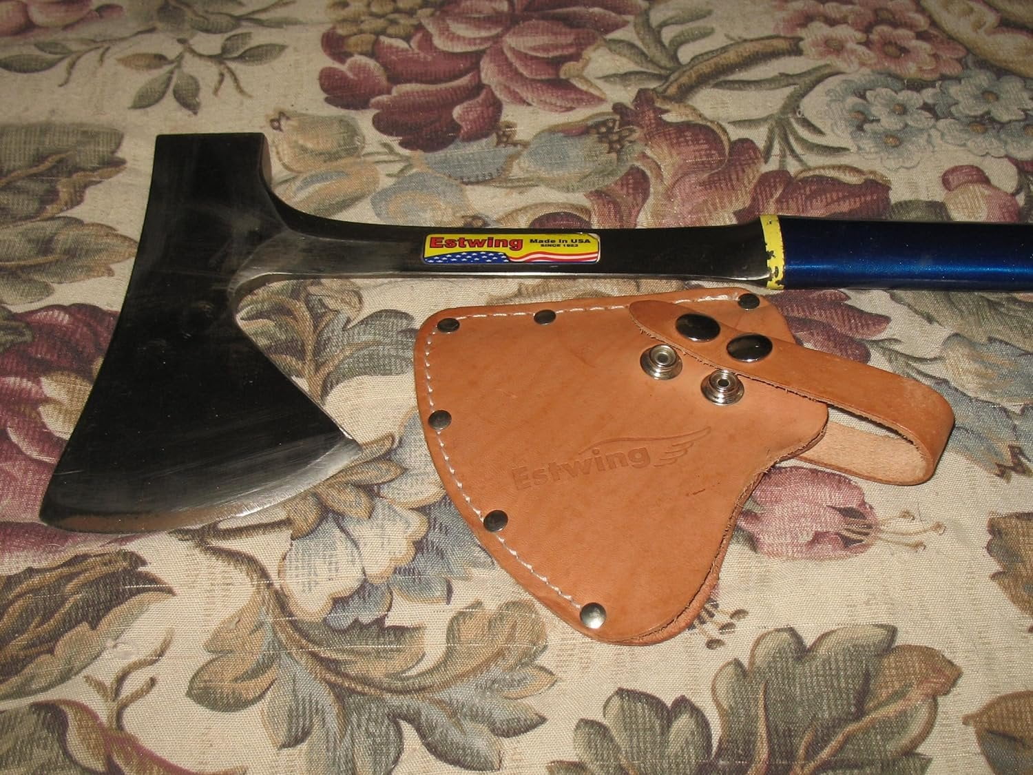 Estwing E45A Camper's Axe, Vinyl Shock Reduction Grip, 26-Inch, 4-Inch ...