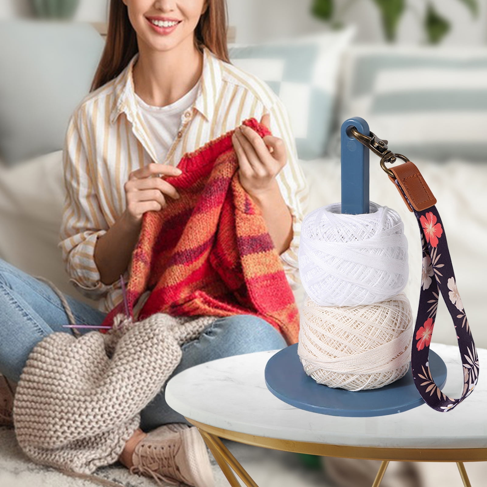 Ettsollp Portable Wrist Yarn Holder with Lanyard Crochet Yarn Ball ...