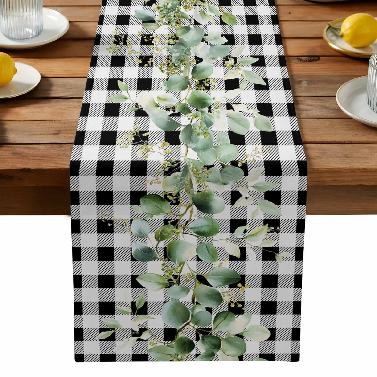 Eucalyptus Leaf Table Runner, Watercolor Country Green Leaf Black White ...