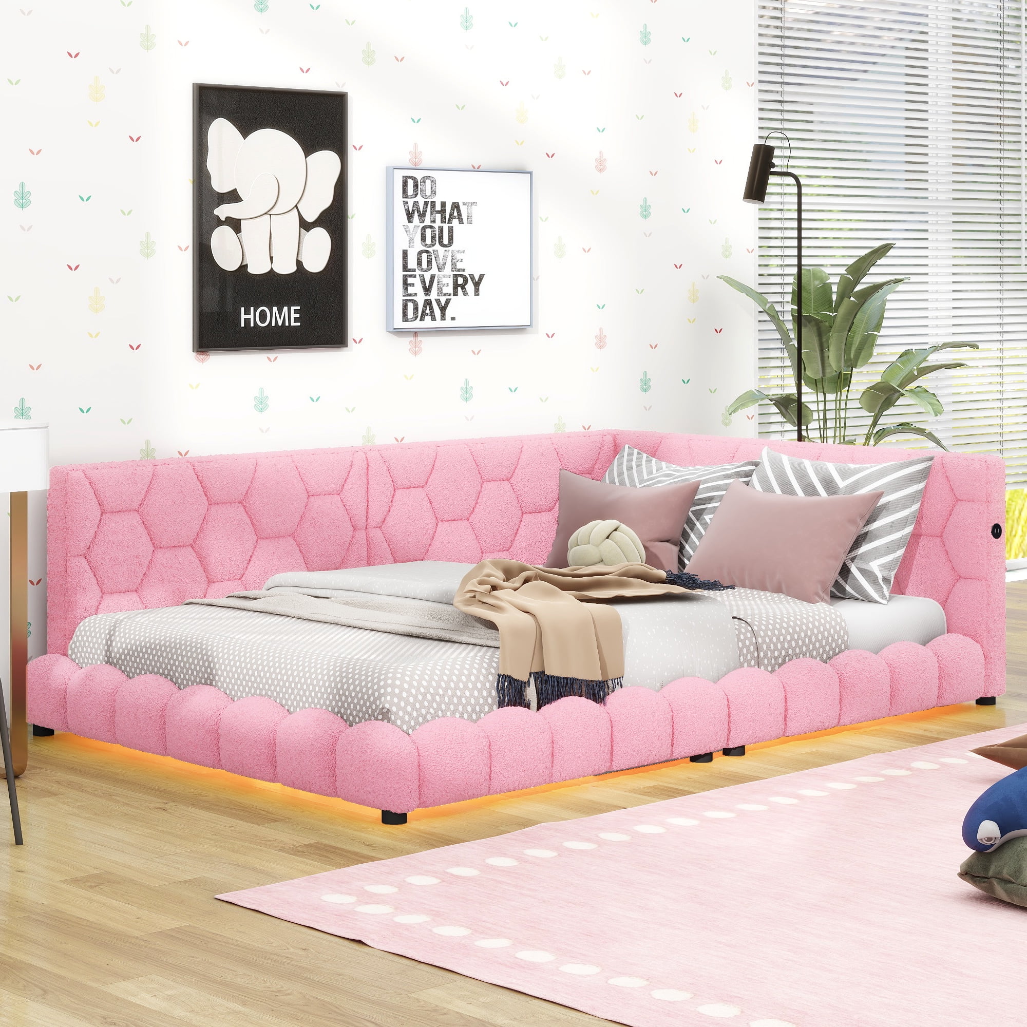 Euroco upholstery Tufted Full-Size Low Profile Daybed with USB Charging ...