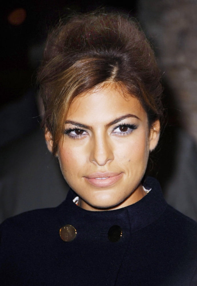 Eva Mendes At Arrivals For Afi Fest Tribute To Penelope Cruz & Gala ...