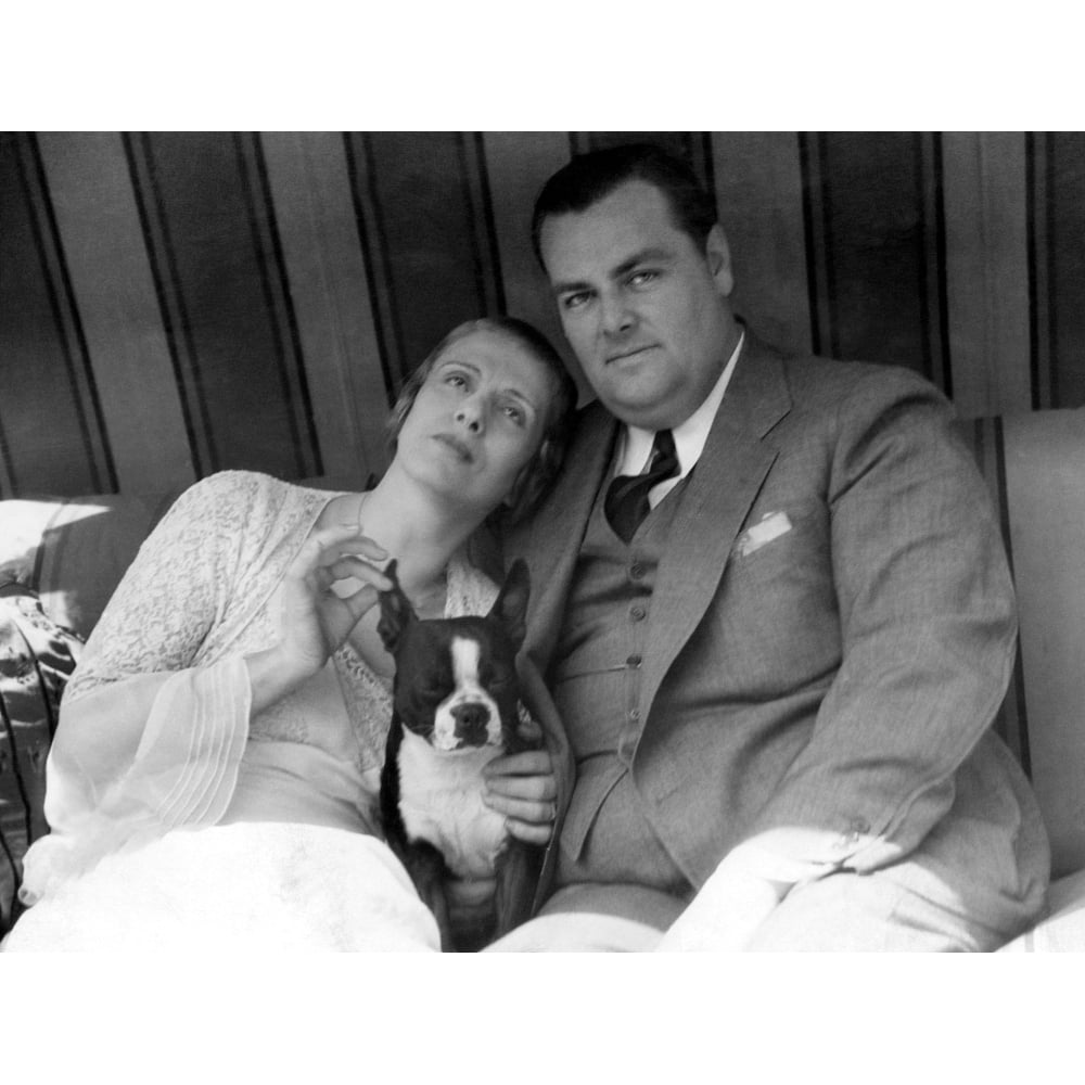 Evangelist Aimee Semple Mcpherson With Husband David Hutton History (24 x 18) - Walmart.com