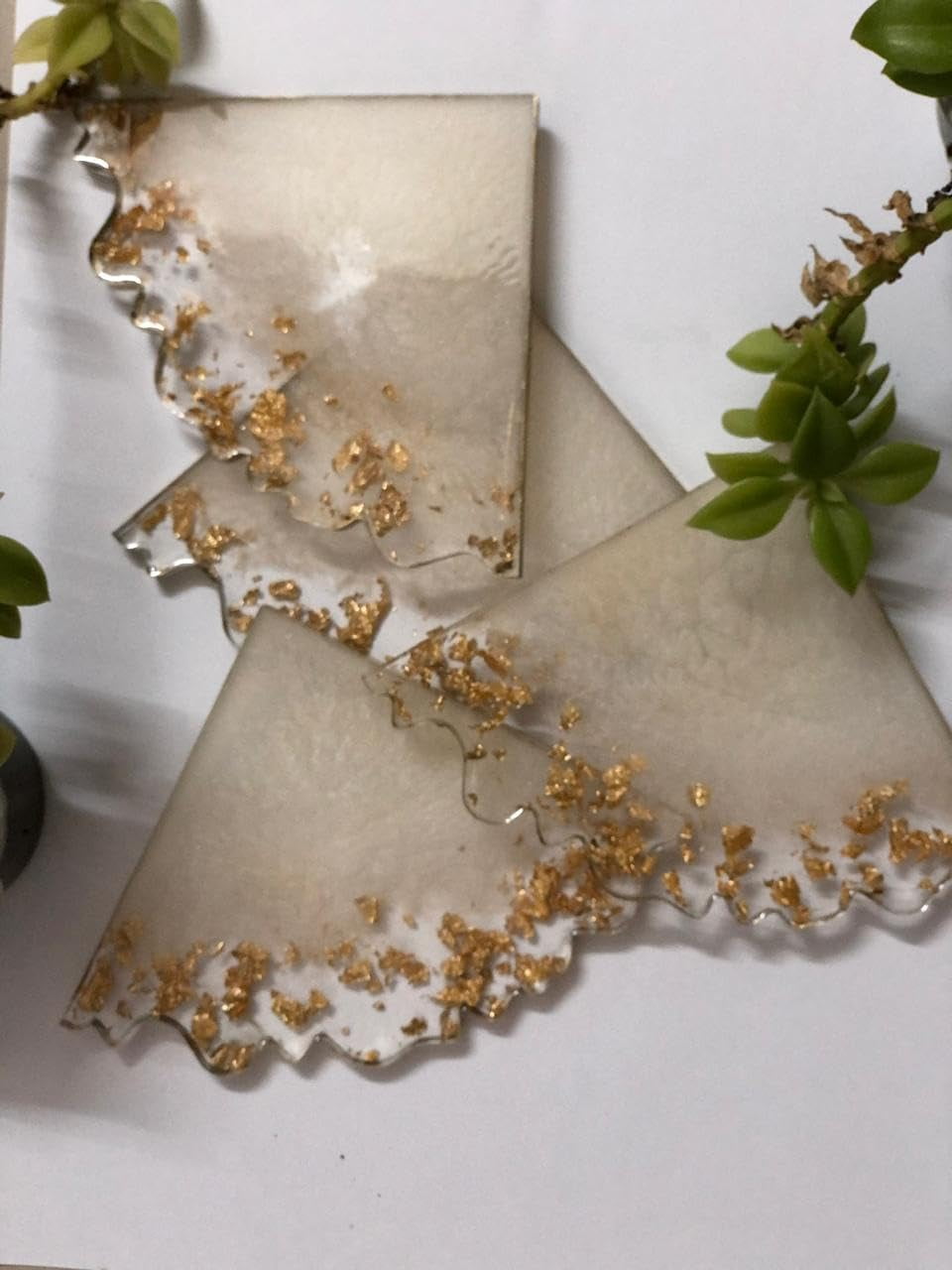 Evara Arts Triangle White Transy Resin Coaster10 cm 4 Inch Set of 4 ...