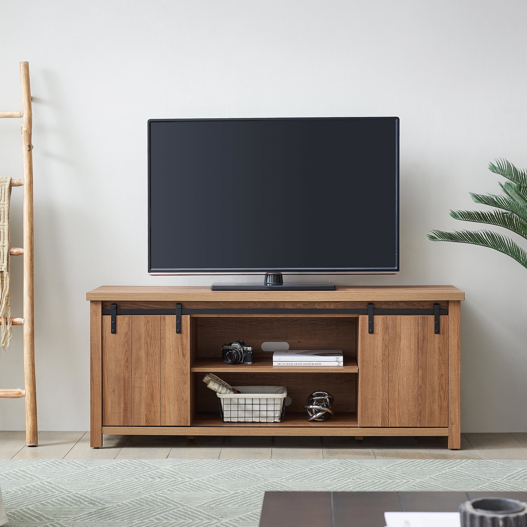 Evelyn&Zoe Deacon Rectangular TV Stand for TV's up to 65", Golden Oak ...