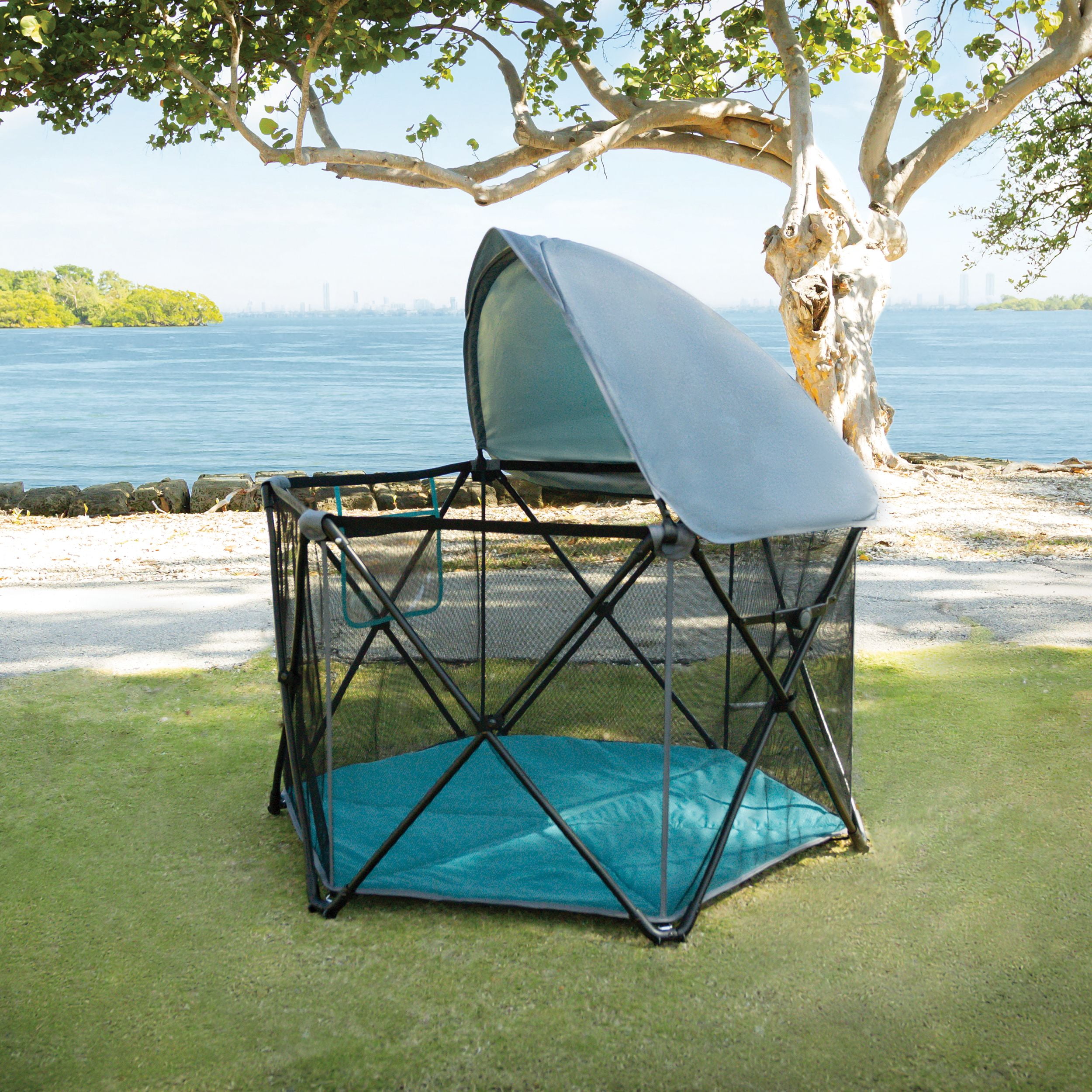 Evenflo Play Away Indoor and Outdoor Portable Playard with Canopy ...
