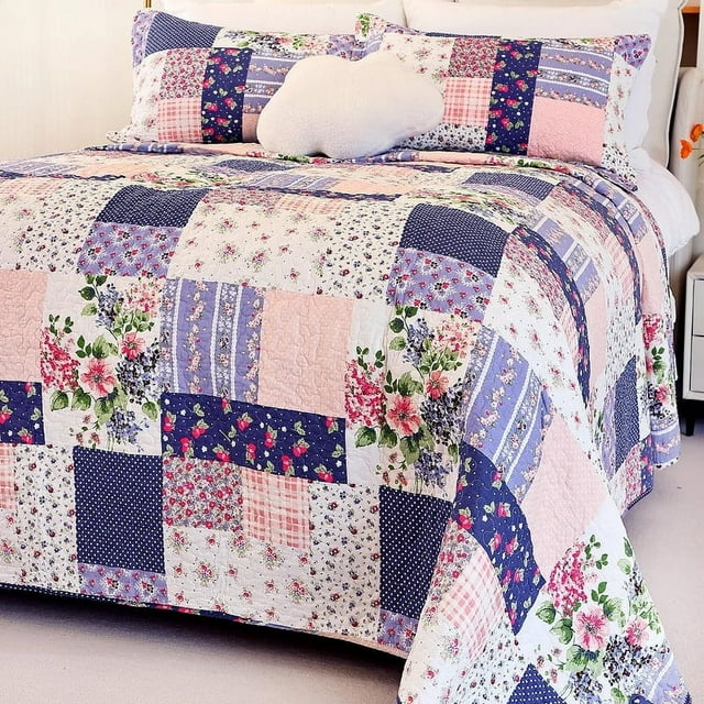 Evenhug Quilts 3-Piece Square Multi-Color Floral Patchwork King Quilt ...