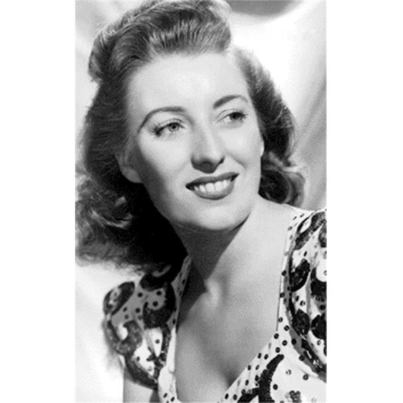 Everett Collection EVCPCDVELYEC001H Vera Lynn 1940s Portrait Photo ...