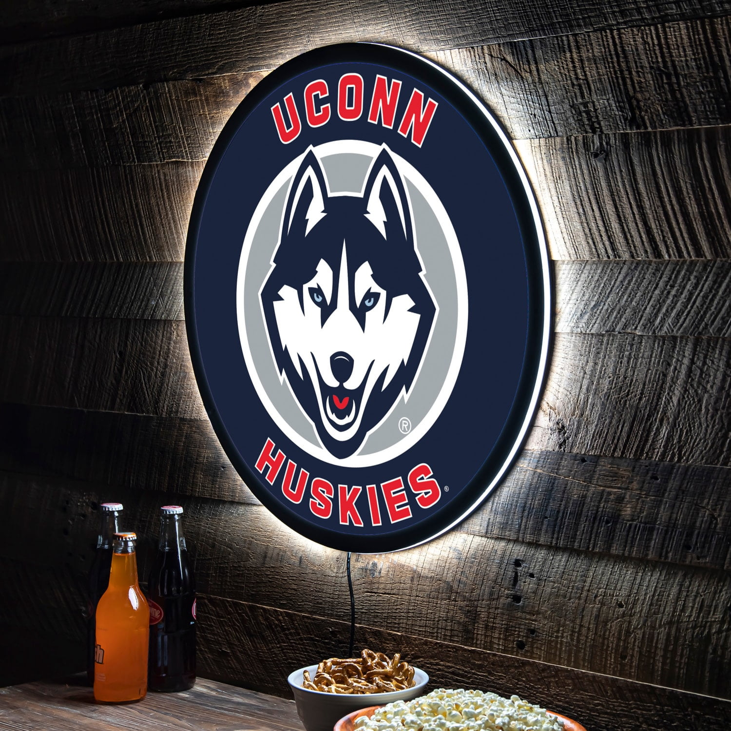 UConn Huskies LED XL Round Wall D-cor - Walmart.com