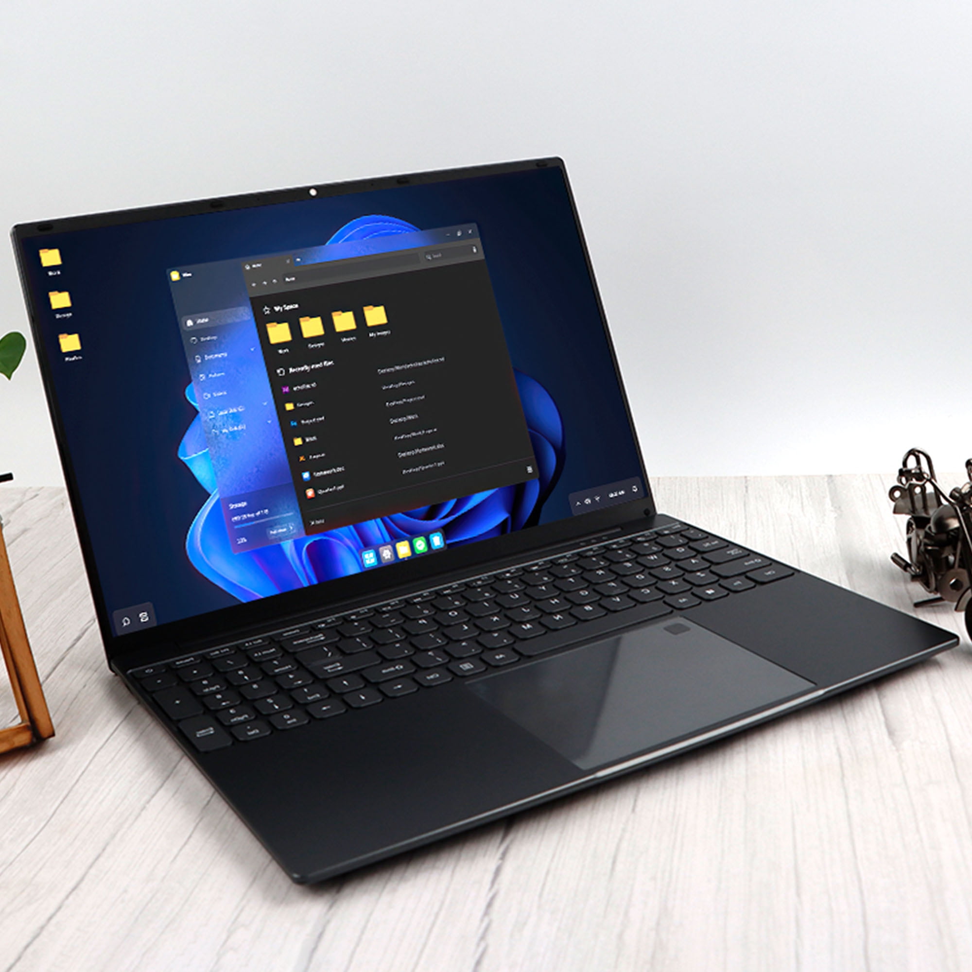 EvoPC 16" Windows 11 Pro Laptop 16GB RAM 512GB SSD with 4 Core Intel ...