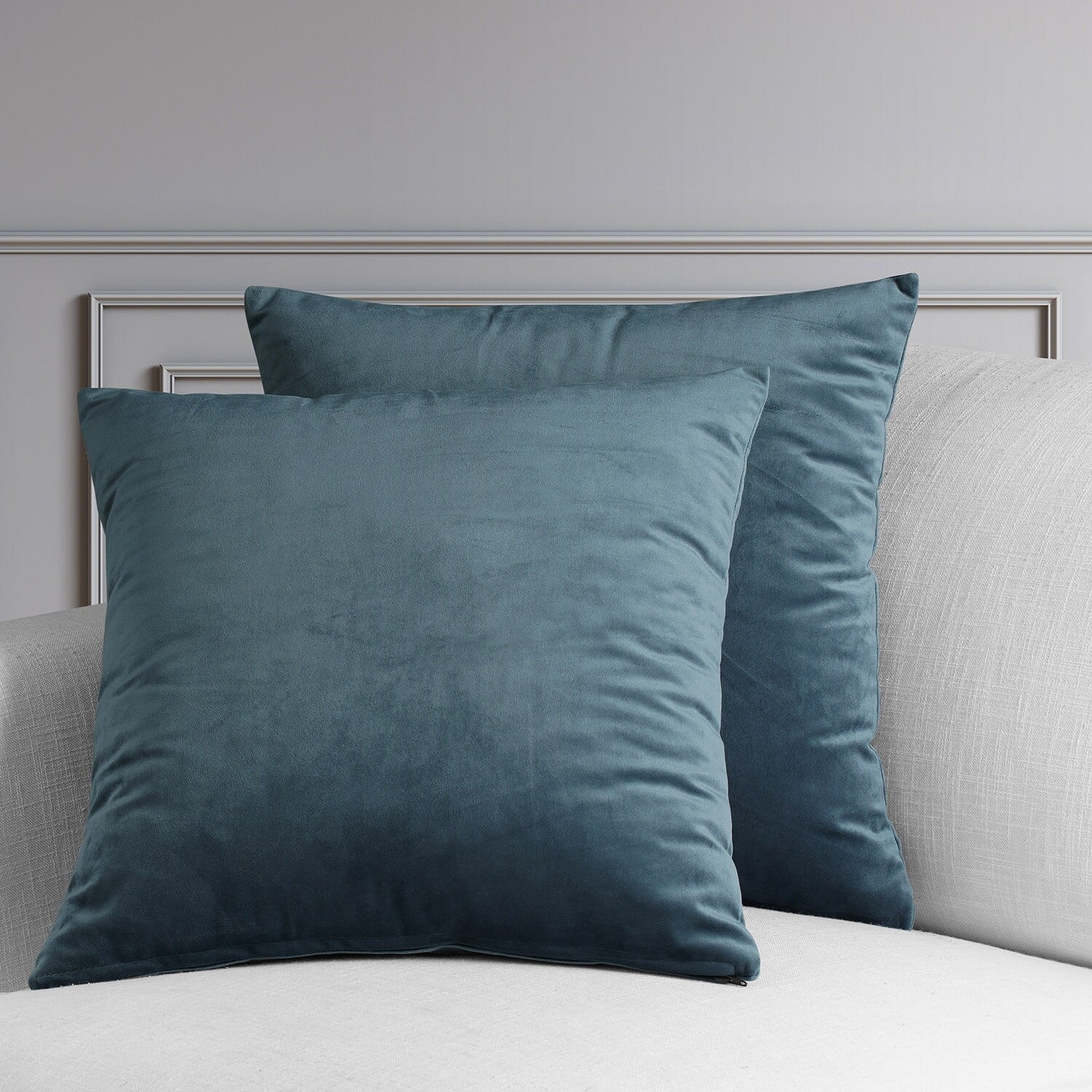 Exclusive Fabrics Heritage Plush Velvet Cushion Cover (Set of 2) London ...