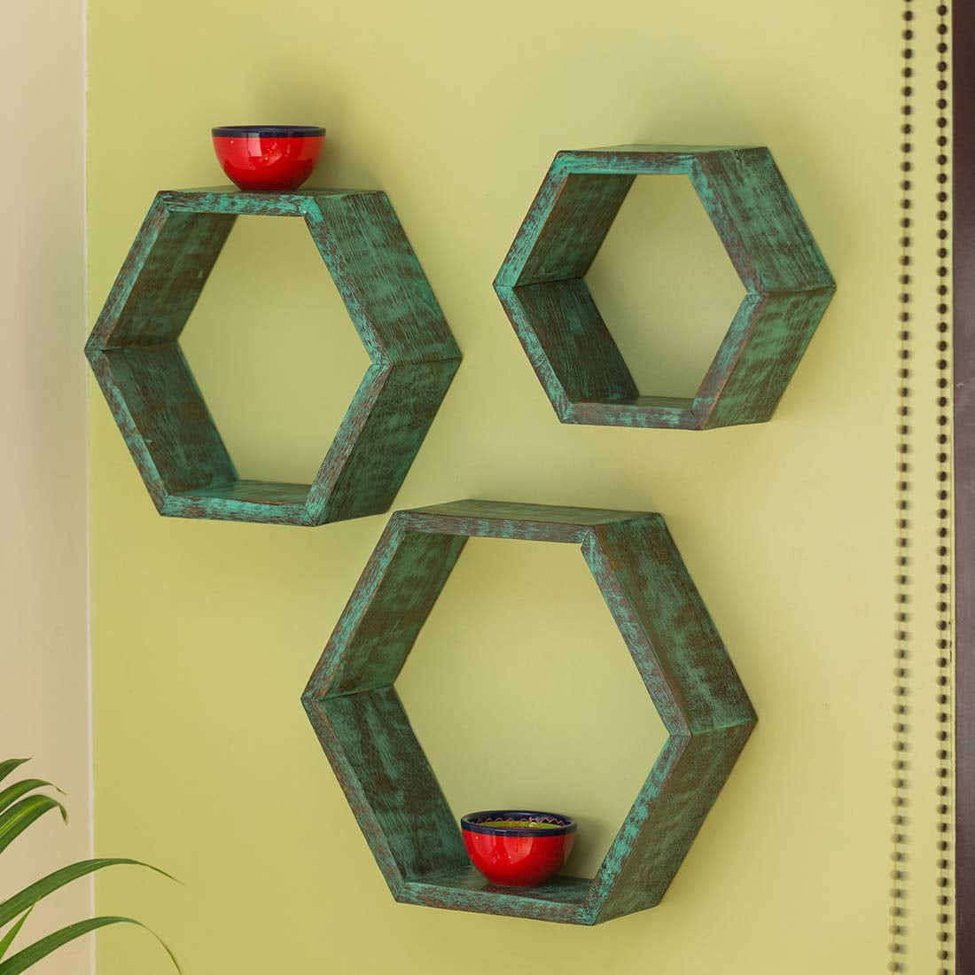 ExclusiveLane Rustic Hexagons Antique Finish Nested Wall Shelves In ...
