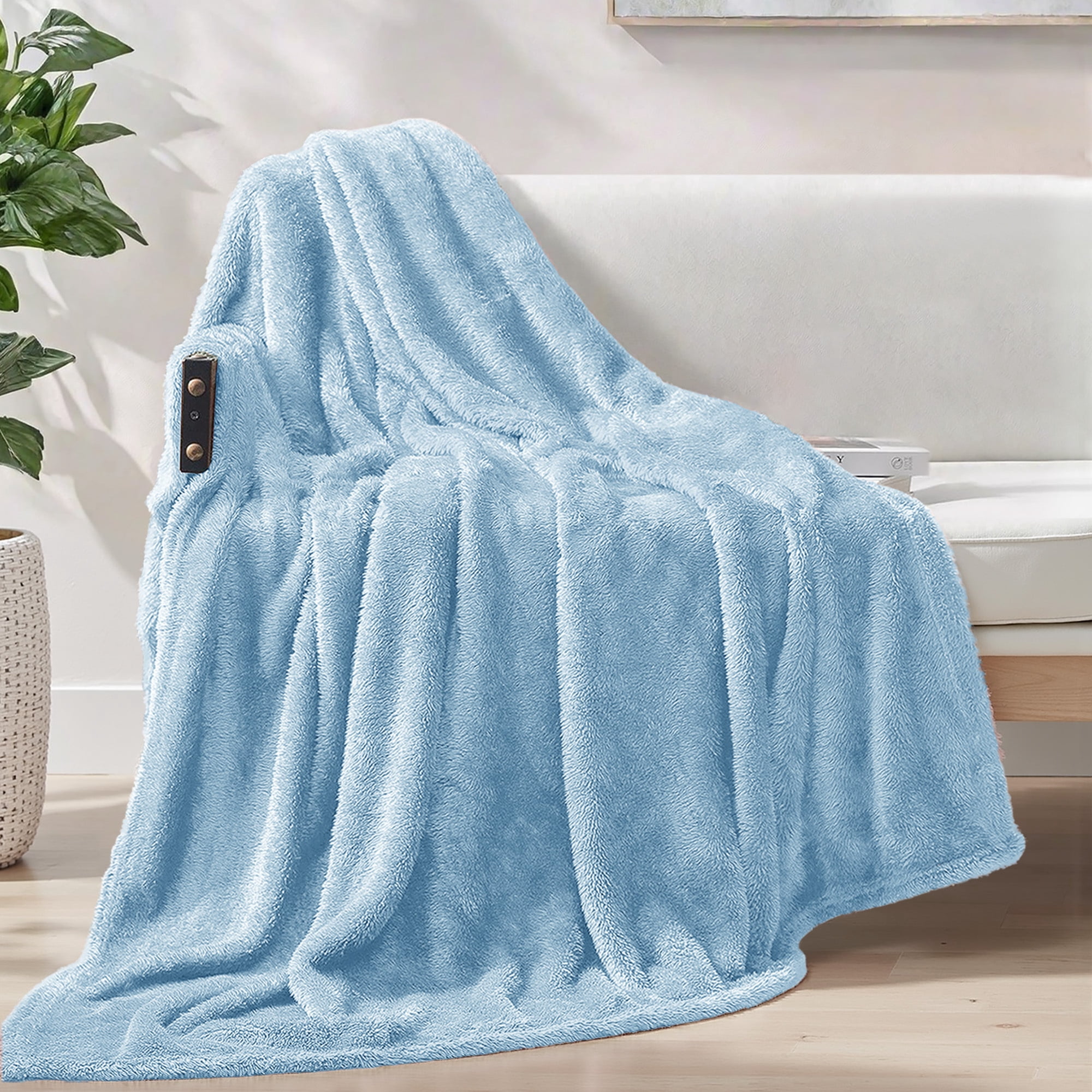 Exclusivo Mezcla Plush Fuzzy Large Fleece Throw Blanket (50" x 70 ...
