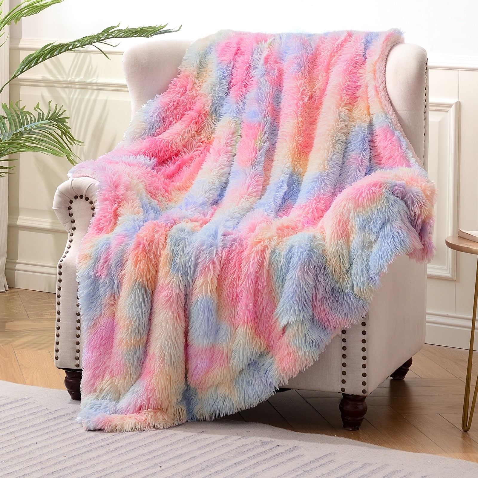 Exclusivo Mezcla Super Soft, Fuzzy & Warm Faux Fur Throw Blanket with ...