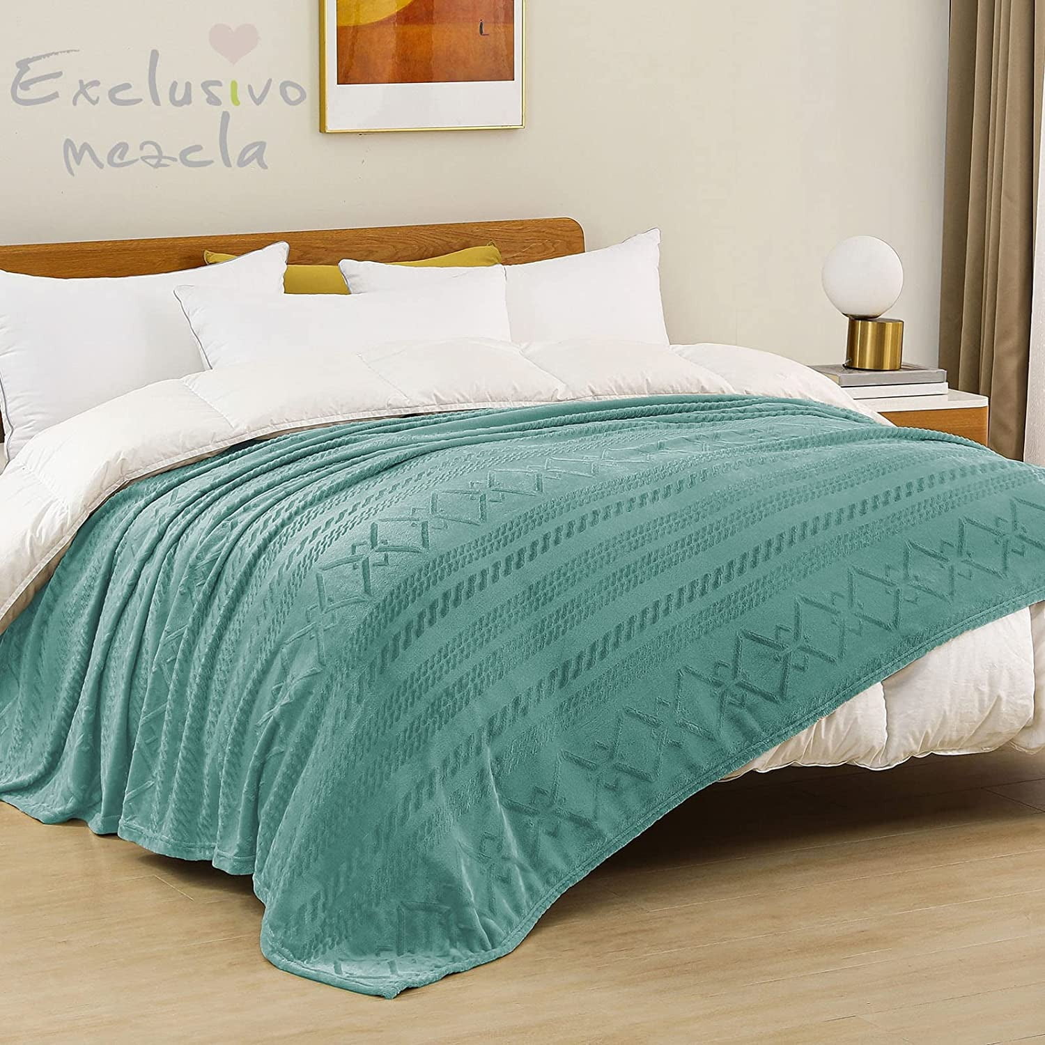 Exclusivo Mezcla Twin Size Soft Bed Blanket Warm Fuzzy Luxury Bed