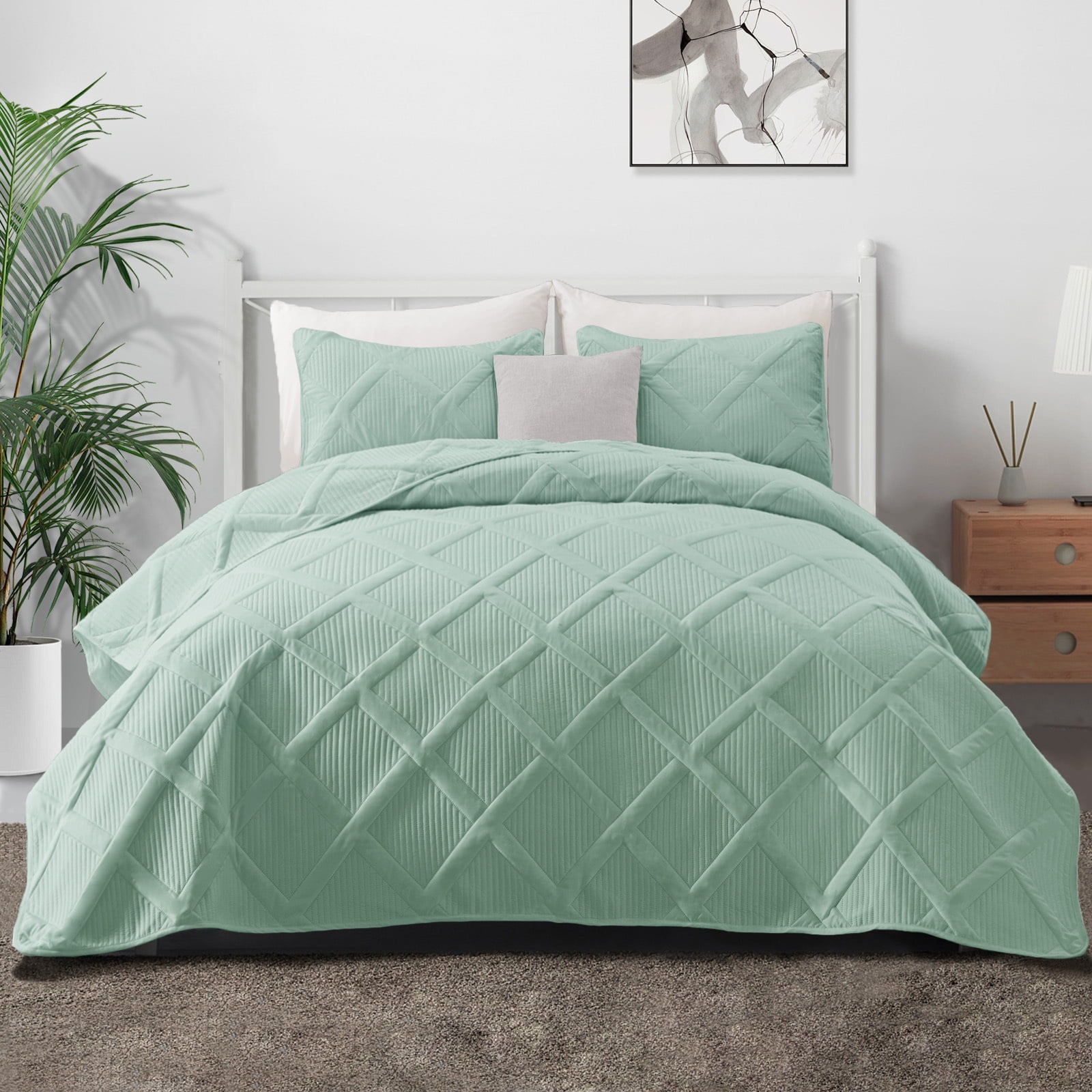 Exclusivo Mezcla Ultrasonic King Quilt Set, 3-Piece Lightweight ...
