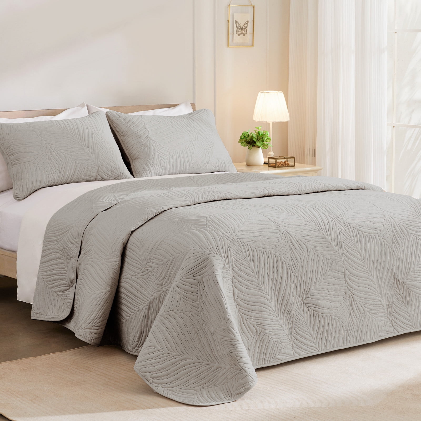 Exclusivo Mezcla Ultrasonic Twin Size Quilt Set Light Grey, 2 Pieces ...