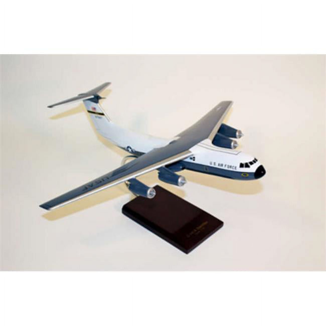 Executive Series Display Models B45100 1-100 C-141A USAF Starlifter ...