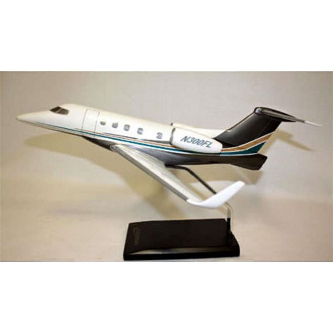 Executive Series Display Models H15932 1-32 Phenom 300 - Walmart.com