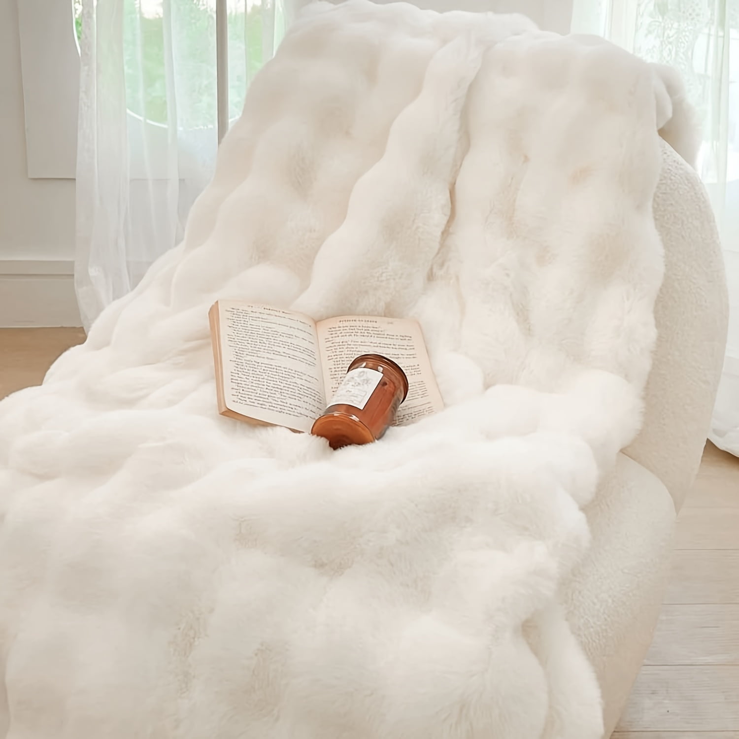 Extra Thick Plush Faux Rabbit Fleece Blanket - Ultra-Soft All-Season ...