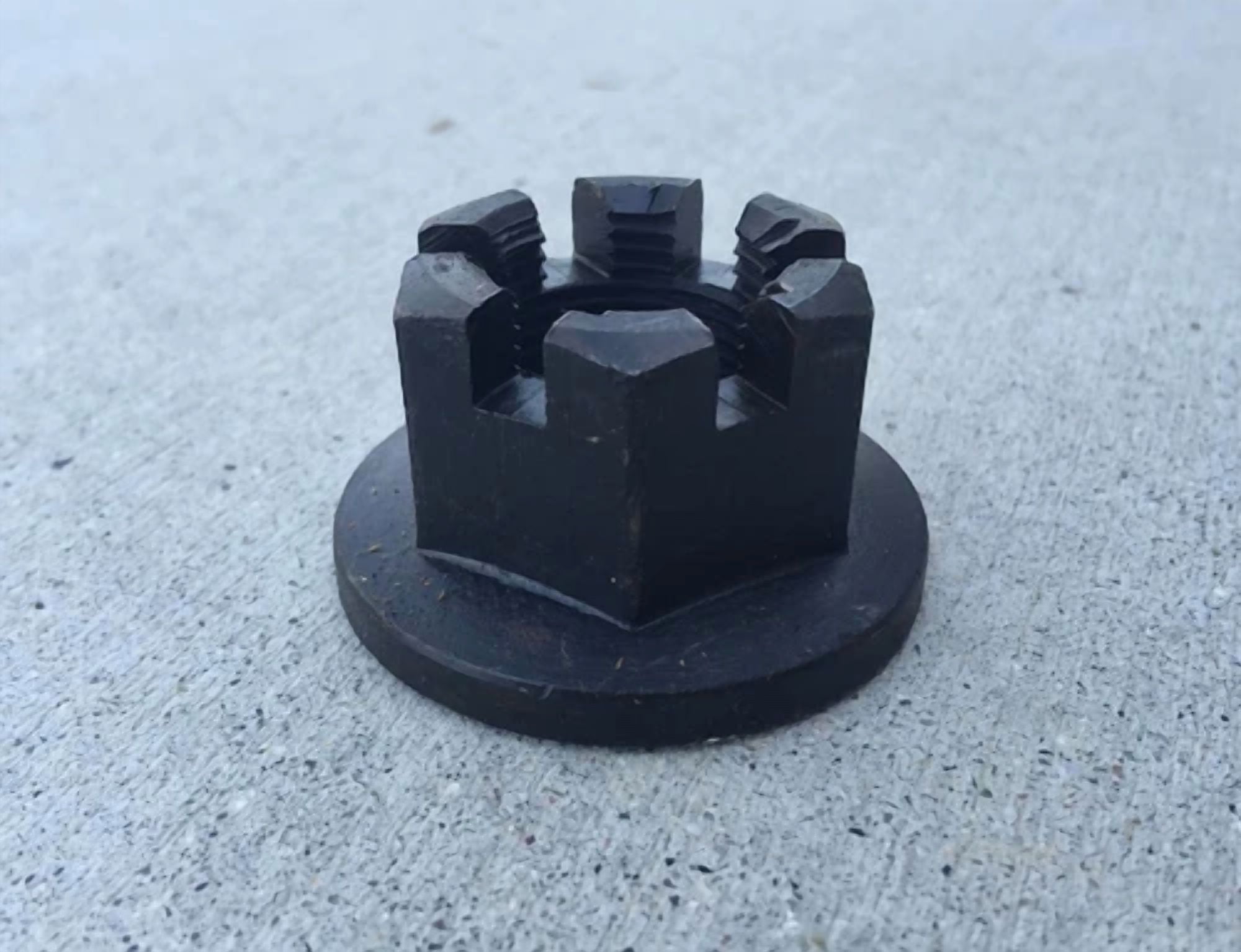 FABLE- 1â€ -14 Thread Castle Nut For Bush Whacker Rotary Cutter Gearbox ...