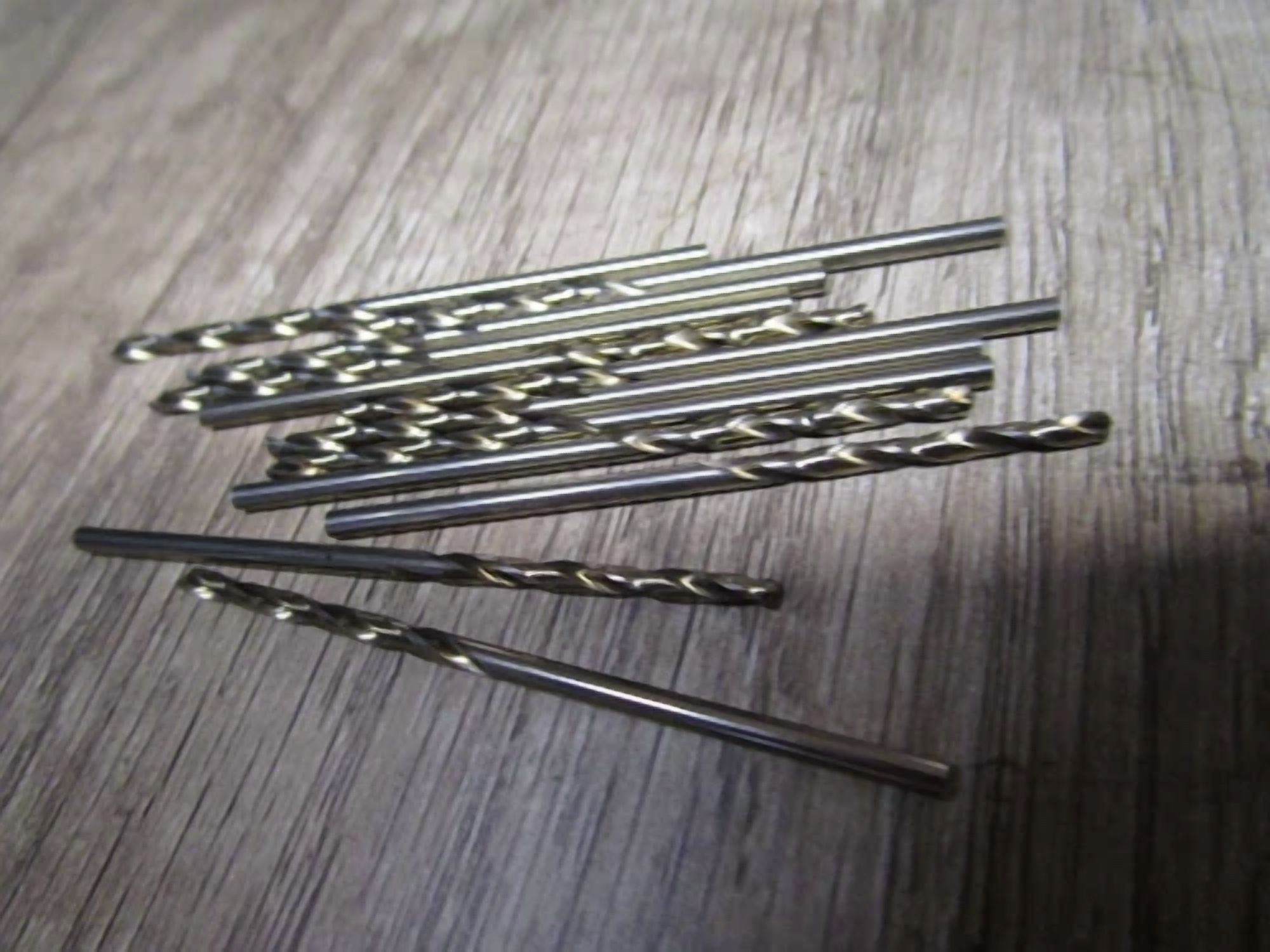 FABLE- (12) 5/64" Hi-Molybdenum Steel 135Â° Split Point Gold Finish ...