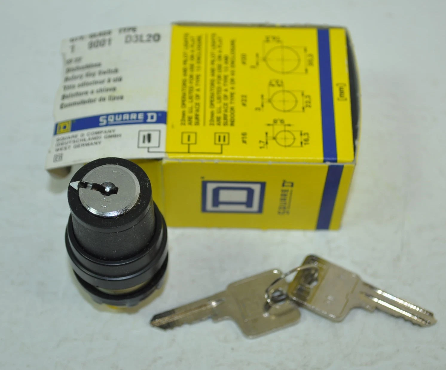 FABLE- Square D 2-Position Maintained Rotary Key Selector Switch Model ...
