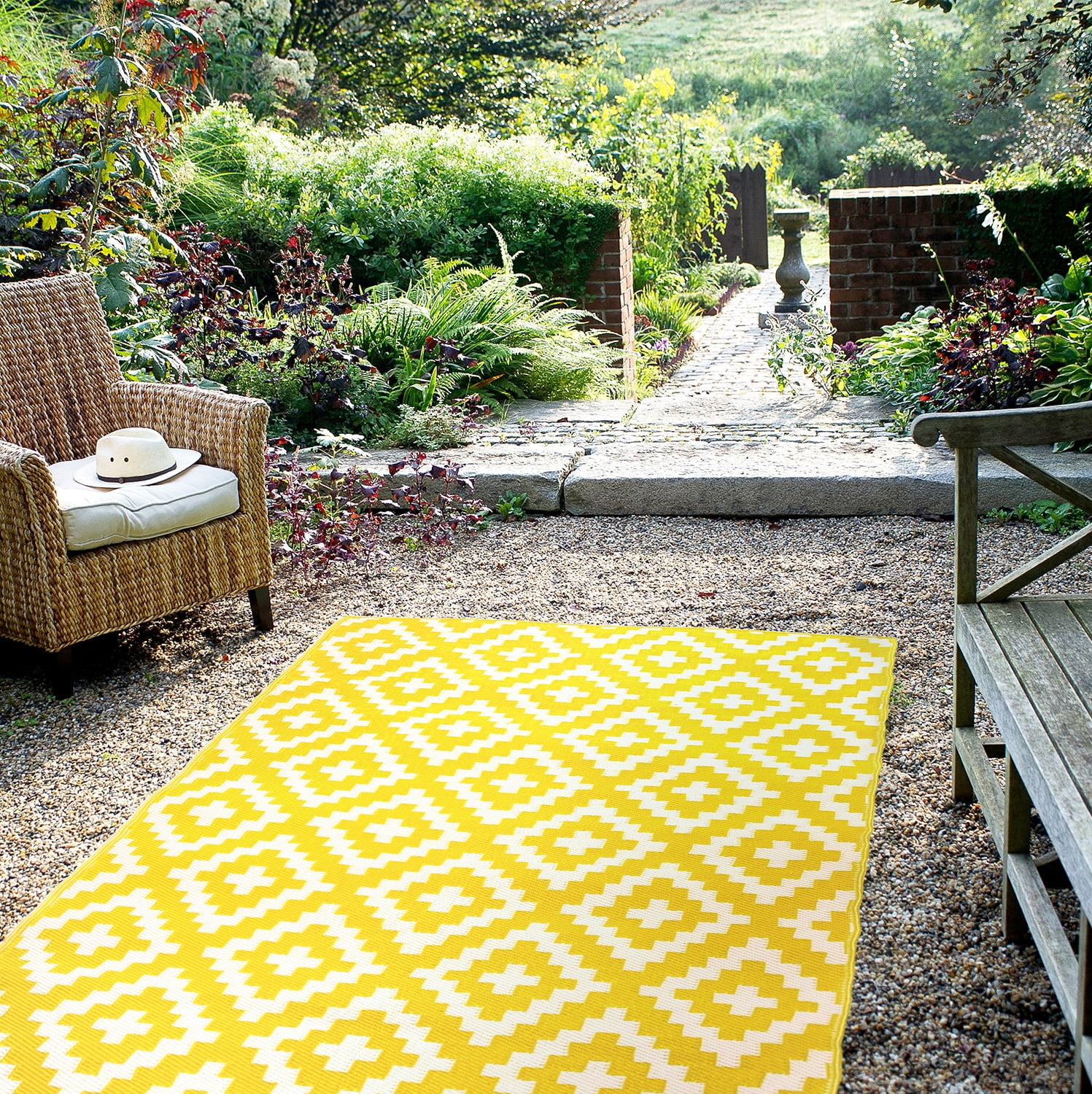 FH Home Outdoor Rug - Waterproof, Fade Resistant - Recycled Plastic ...