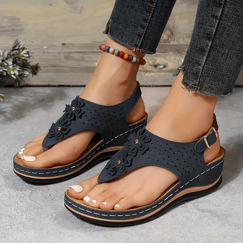 Flthdd Women‘s Summer Beach Thong Sandals Flowers Clip Toe Soft Sole