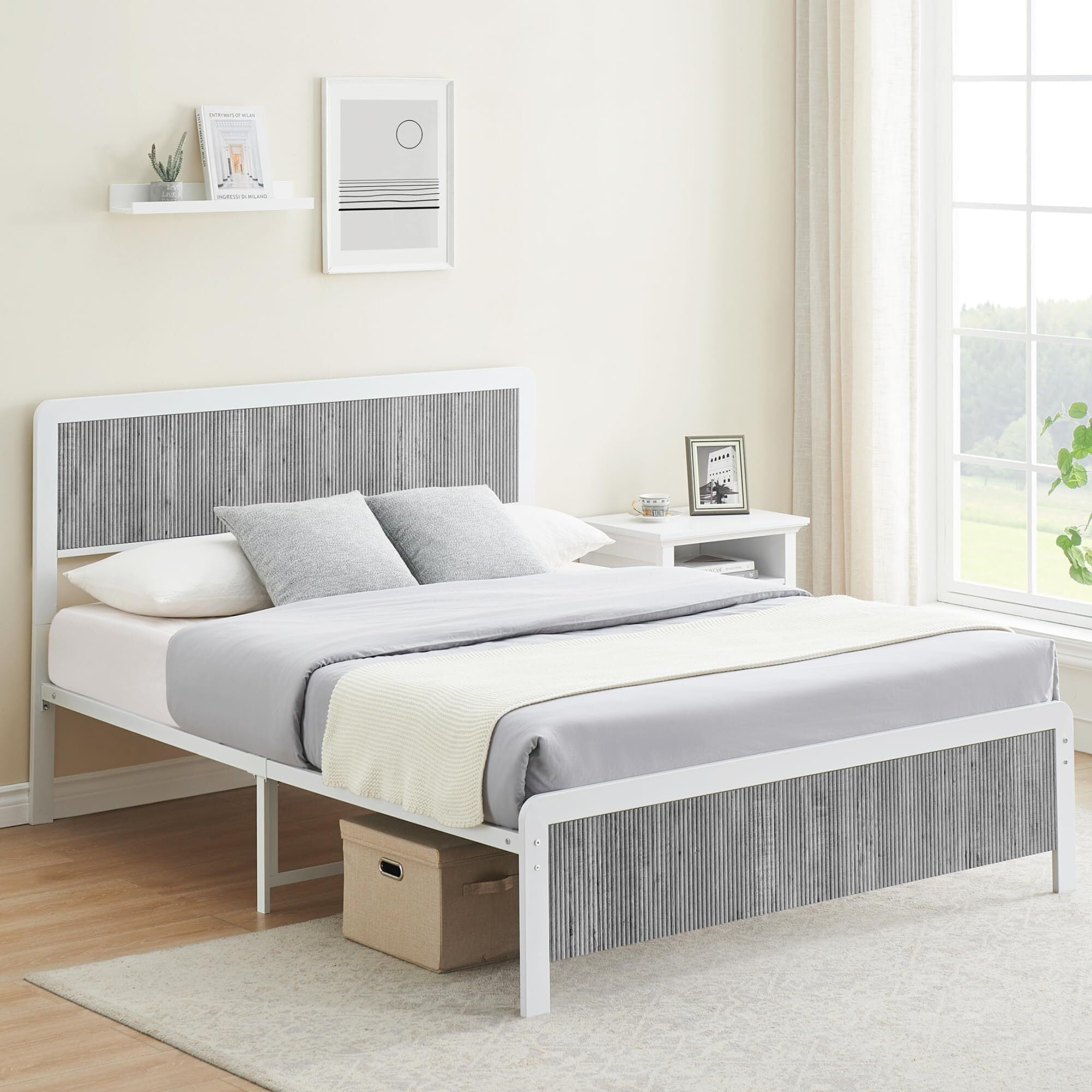 FOLDLIFE Queen Size Bed Frame with Wavy Wood Headboard, Platform Bed ...