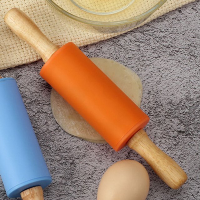FOMIYES Assorted Color Wooden Rolling Pin for Kids Kitchen Baking Pizza ...