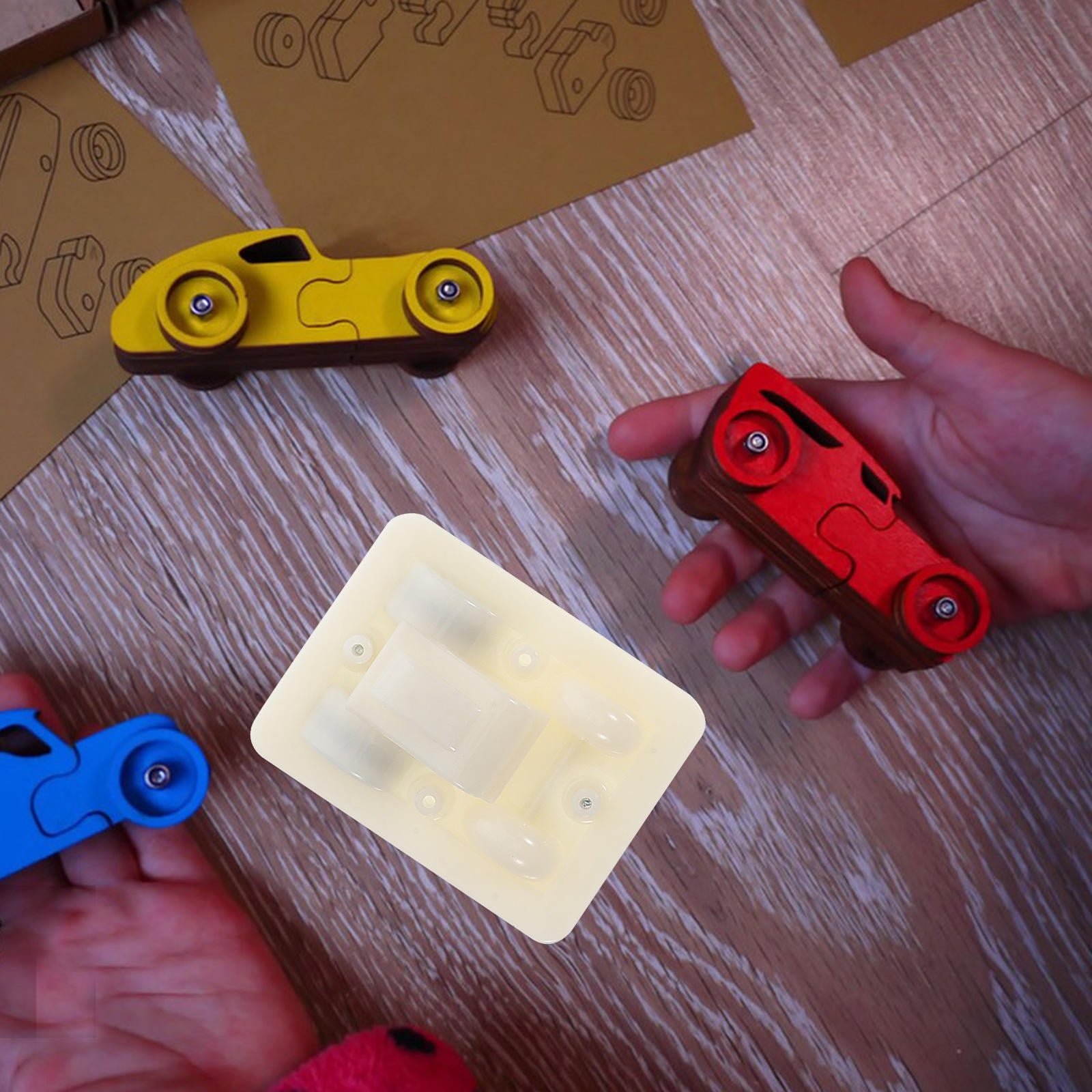 FOMIYES Toy Car Base Multi-colored Plastic for Creative Play and ...