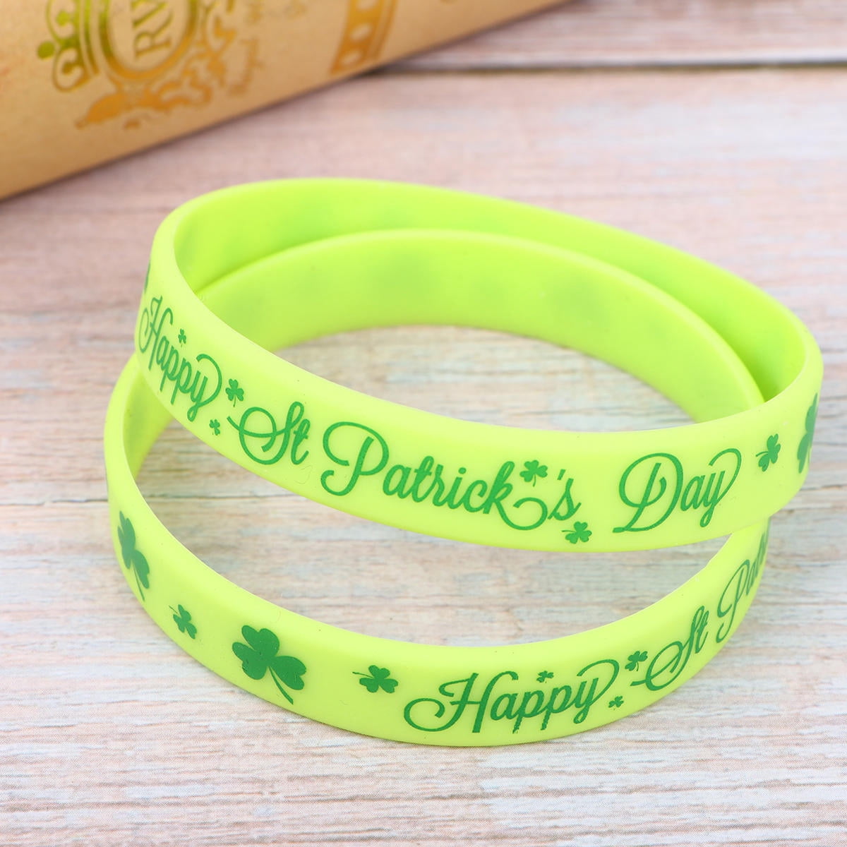 FONDOTIN 24pcs St.Patrick's Day Silicone Wristbands Fashion Bracelet ...