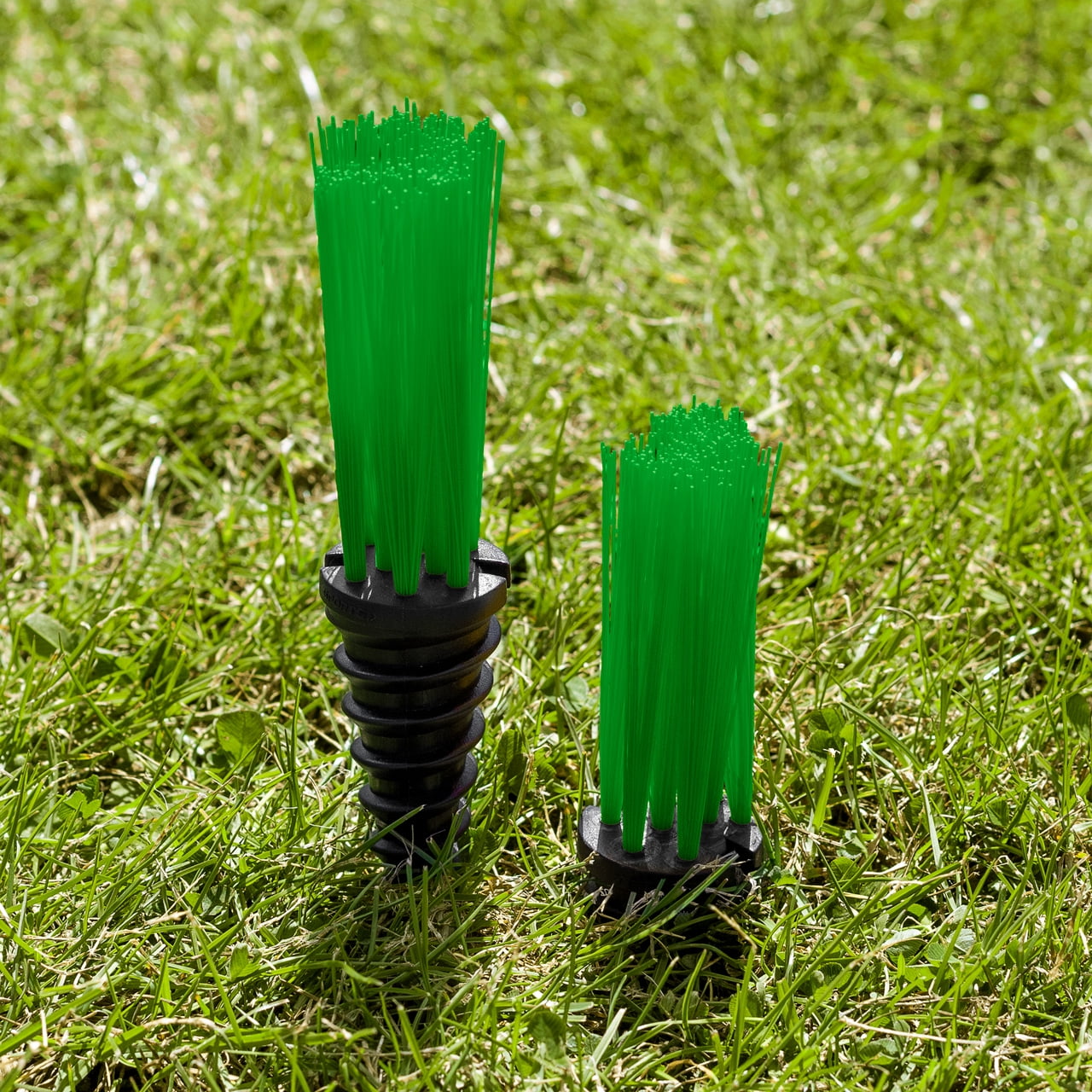 FORZA StadiumMax Grass Marking Tufts | 25 Pack Screw-in Ground Markers ...