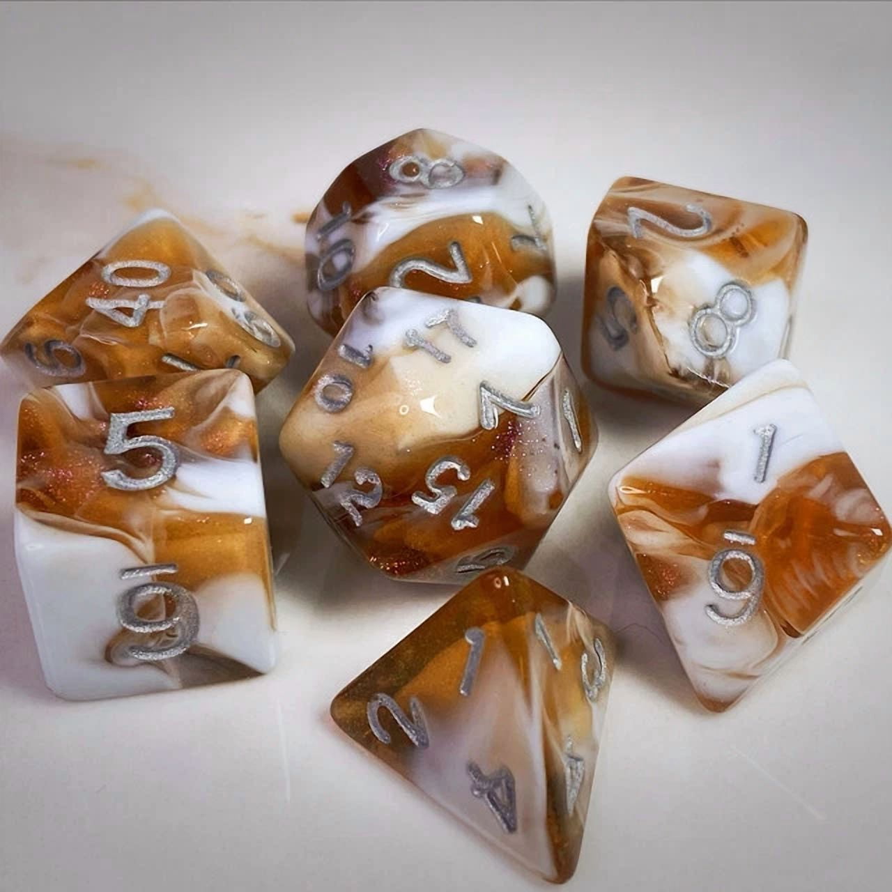 FRAME- Sage’S Shards – Brown/White Glitter Acrylic Polyhedral Dice Set ...