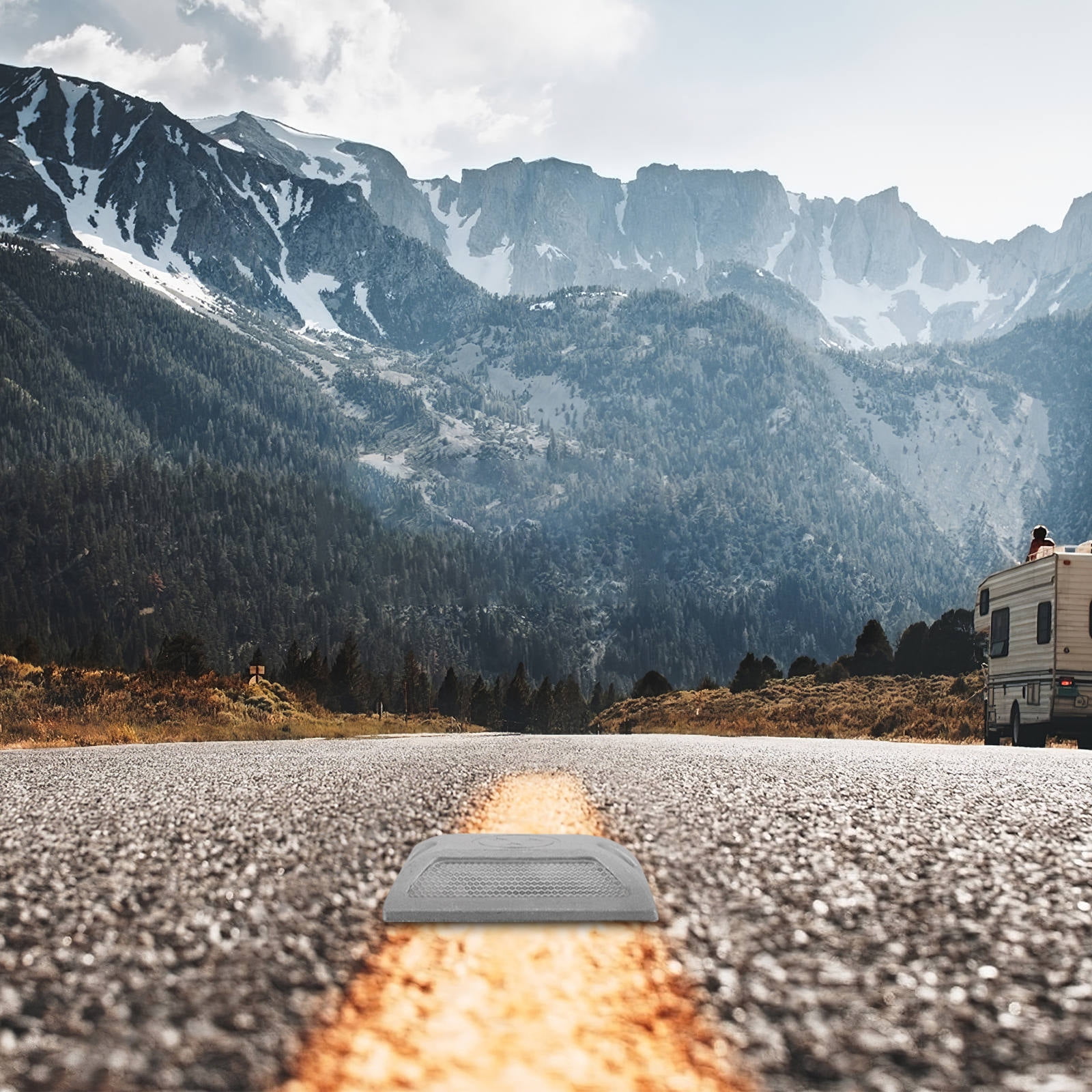 FRCOLOR 2pcs Reflective Roadway Markers Aluminum Driveway Reflectors ...