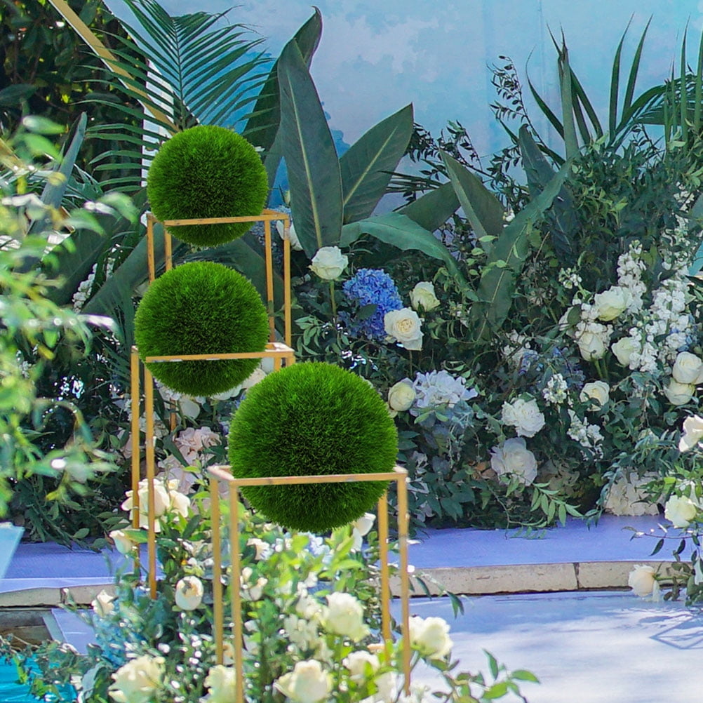 FRCOLOR 3pcs Plastic Ball Rack Faux Green Grass Ball Frame Artificial ...