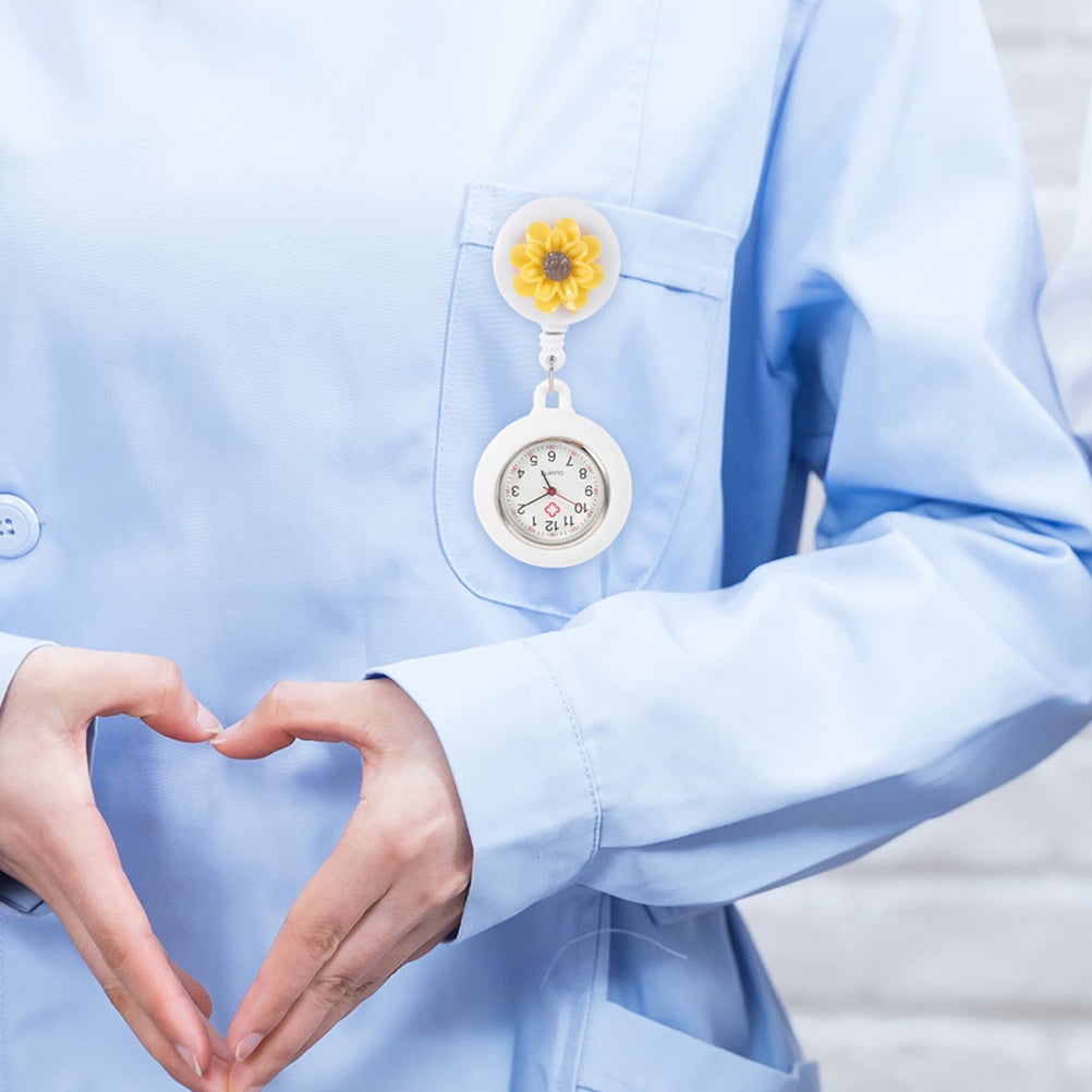 FRCOLOR Retractable Clip On Nurse Watch for Women with Metal Quartz ...