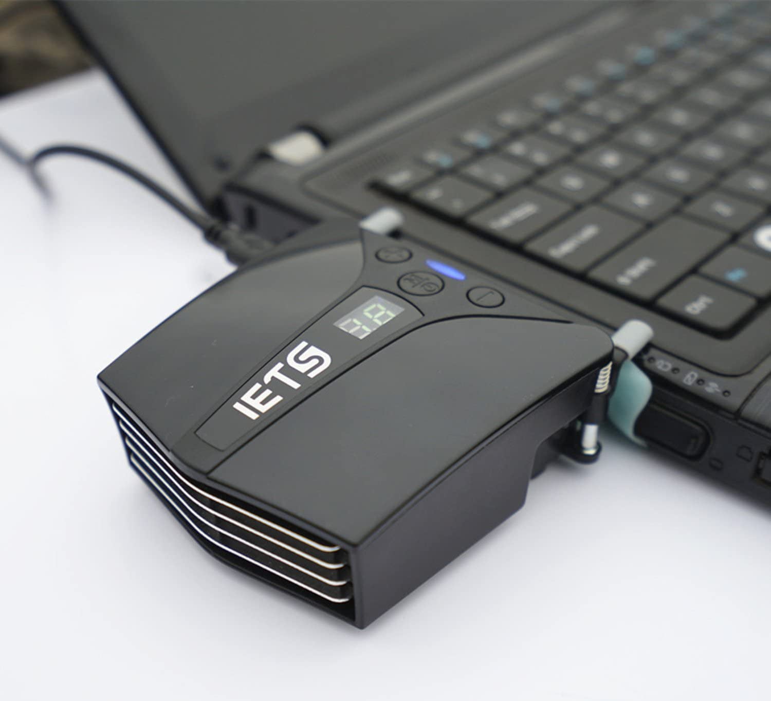 FREEAMG Laptop Fan Cooler With Temperature Display,Side-Draft Portable ...