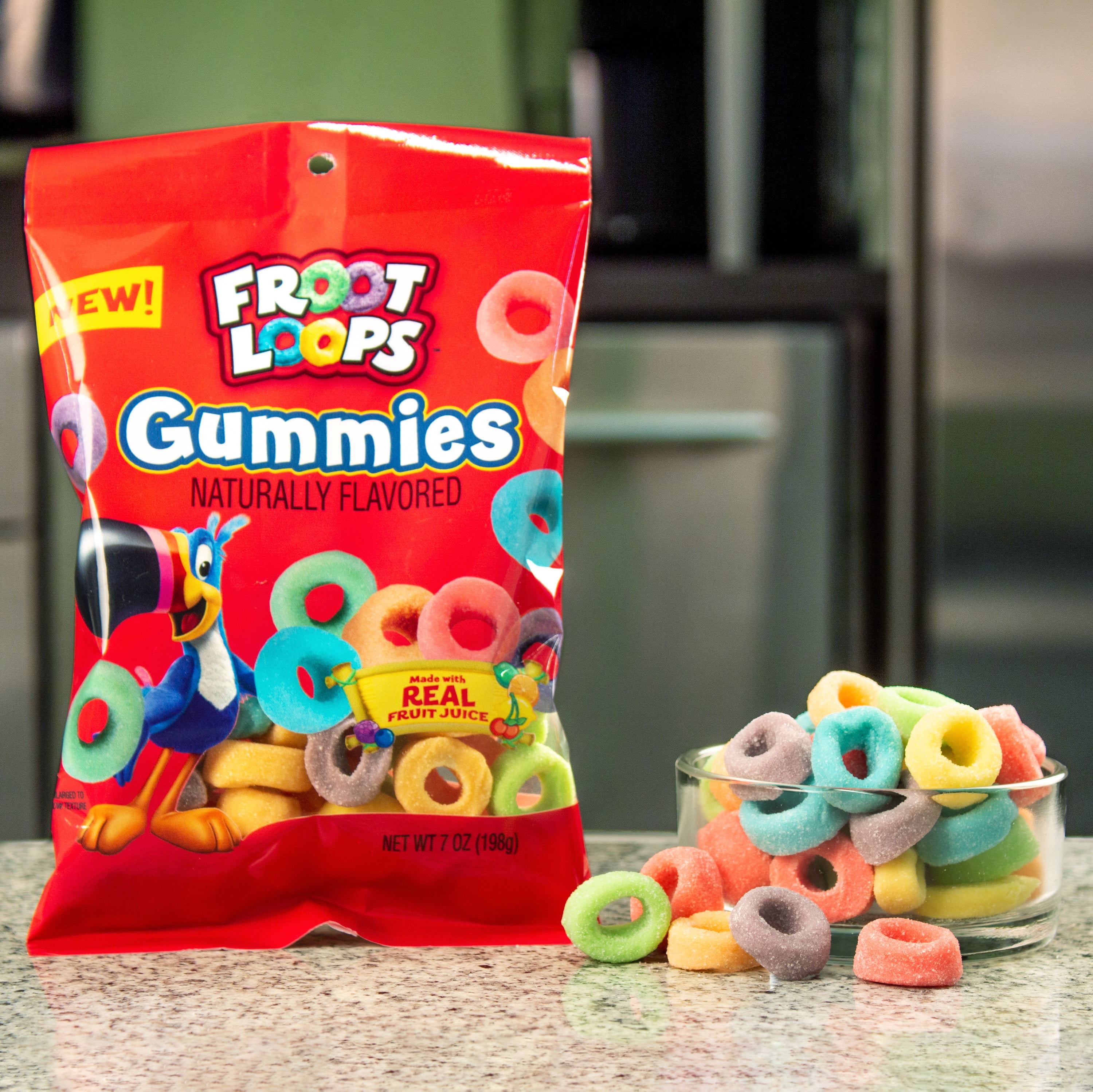 Froot Loops Gummies, Fruity Cereal Candy, 7oz Gummy Bag, Fun Snacking ...