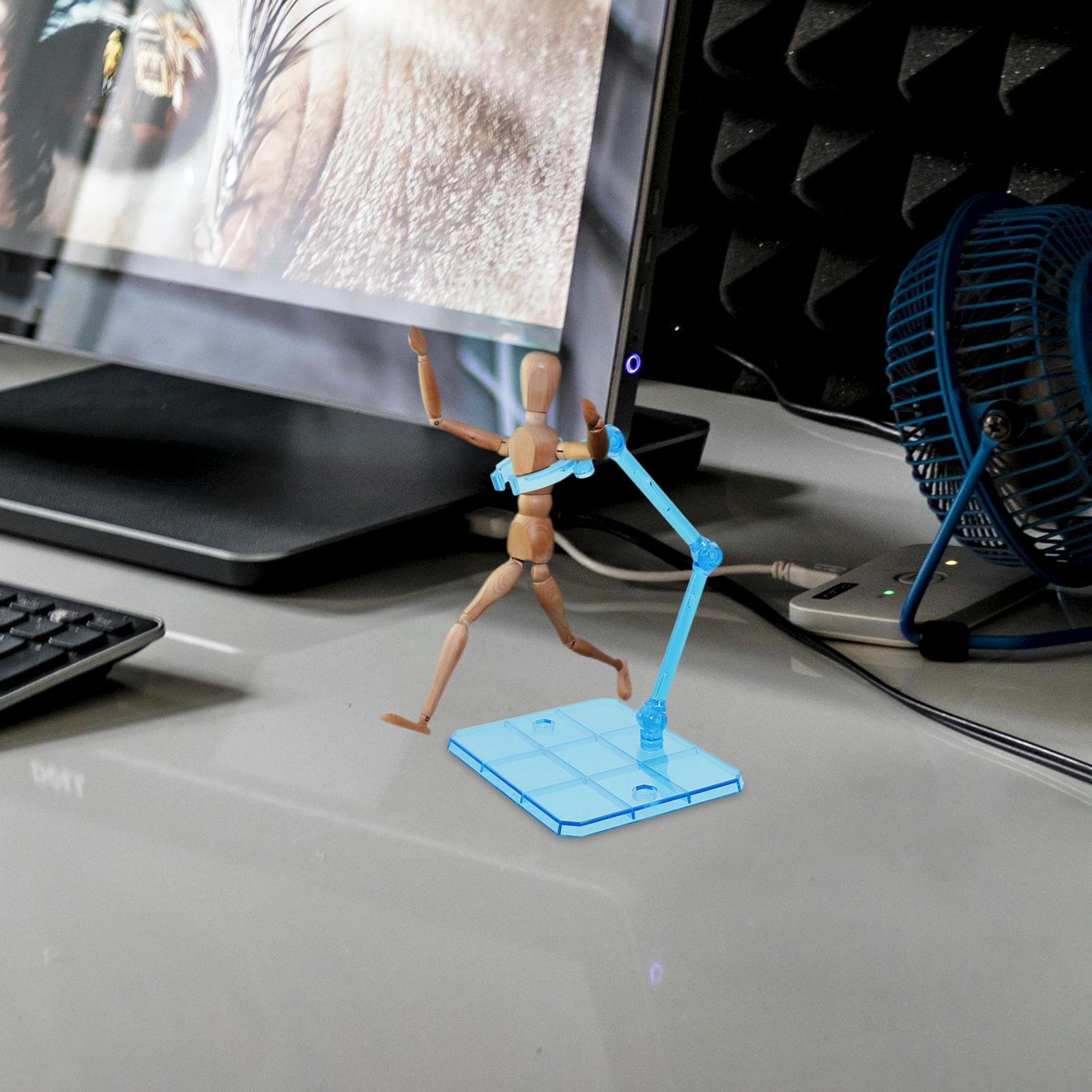 FUEENIRVA 4Pcs Action Figure Rack for Anime Models Adjustable Angle ...