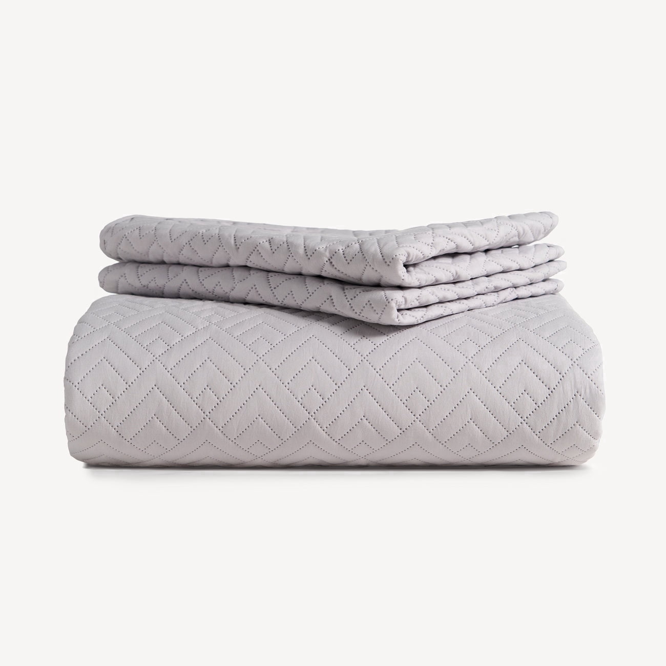 Slashop FURRFREE Pet Hair Resistant Quilt Set for Dogs and Cats,Queen ...
