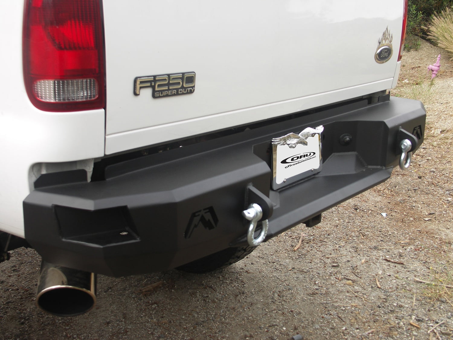 Fab Fours FS08-W1350-1 Heavy Duty Rear Bumper Fits select: 1999-2011 ...